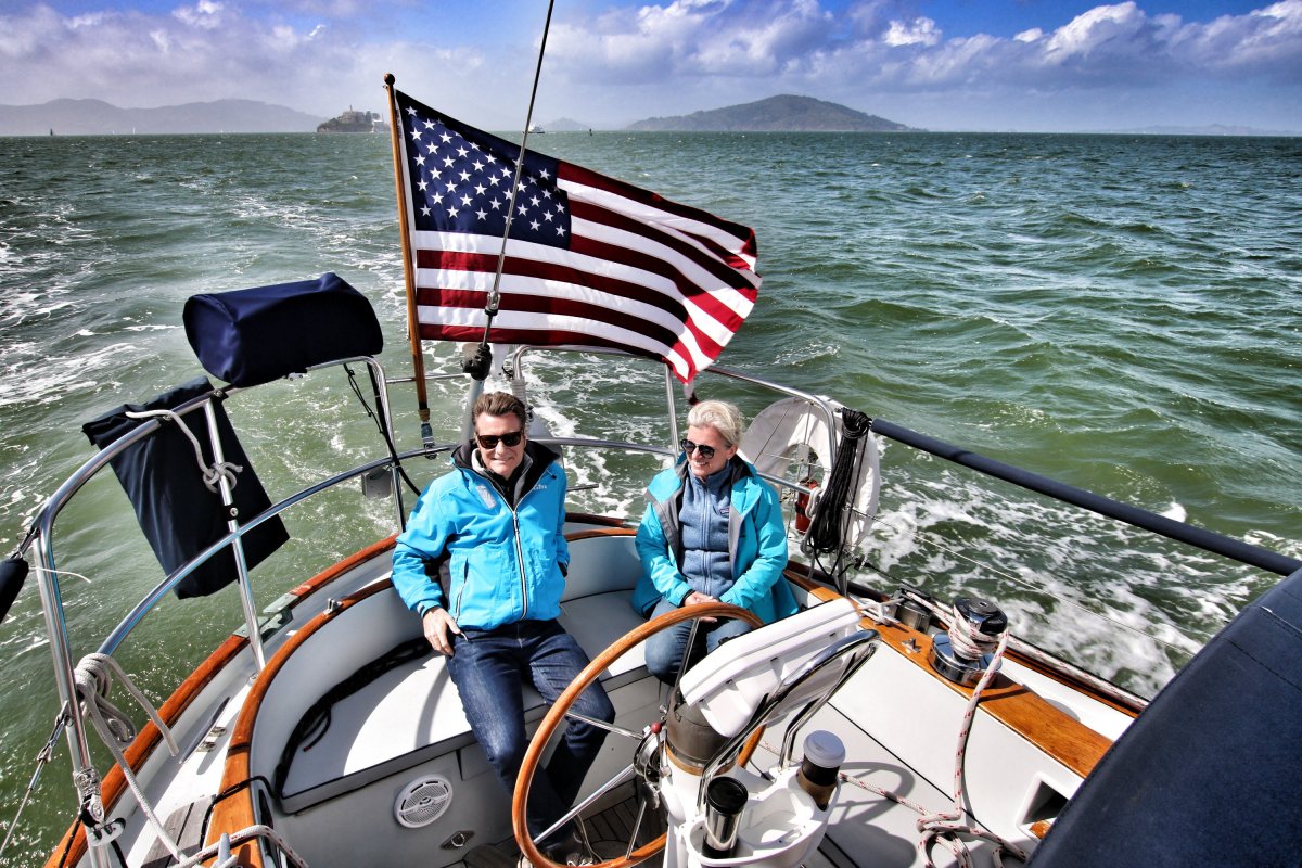 Golden Gate with Beate & John – Cruising Logbook